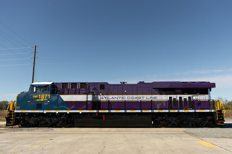 CSX Heritage Series Adds Locomotive Honoring the Atlantic Coast Line ...